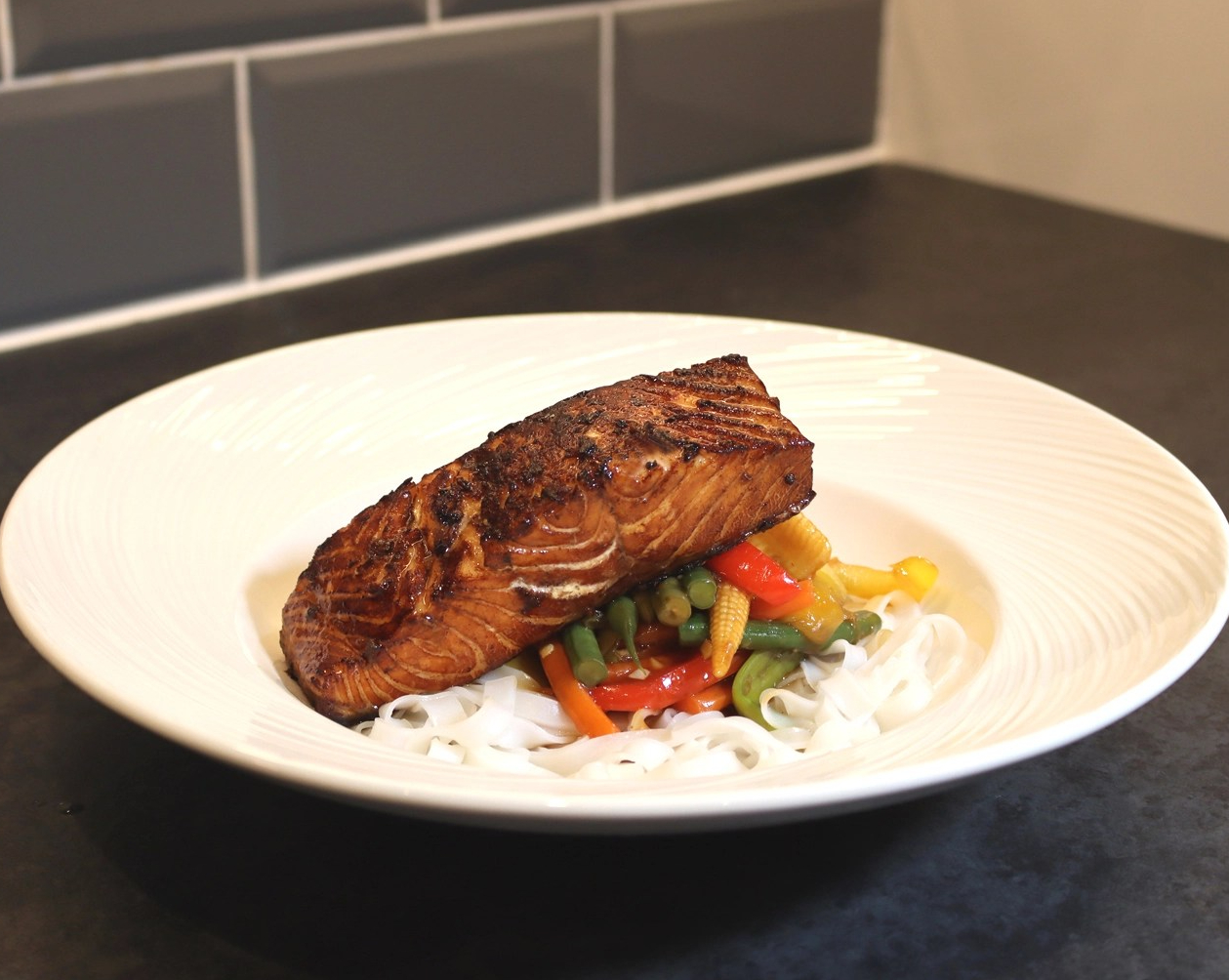 Salmon stir-fry with spring onion and garlic sauce – Chef Kevin Ashton